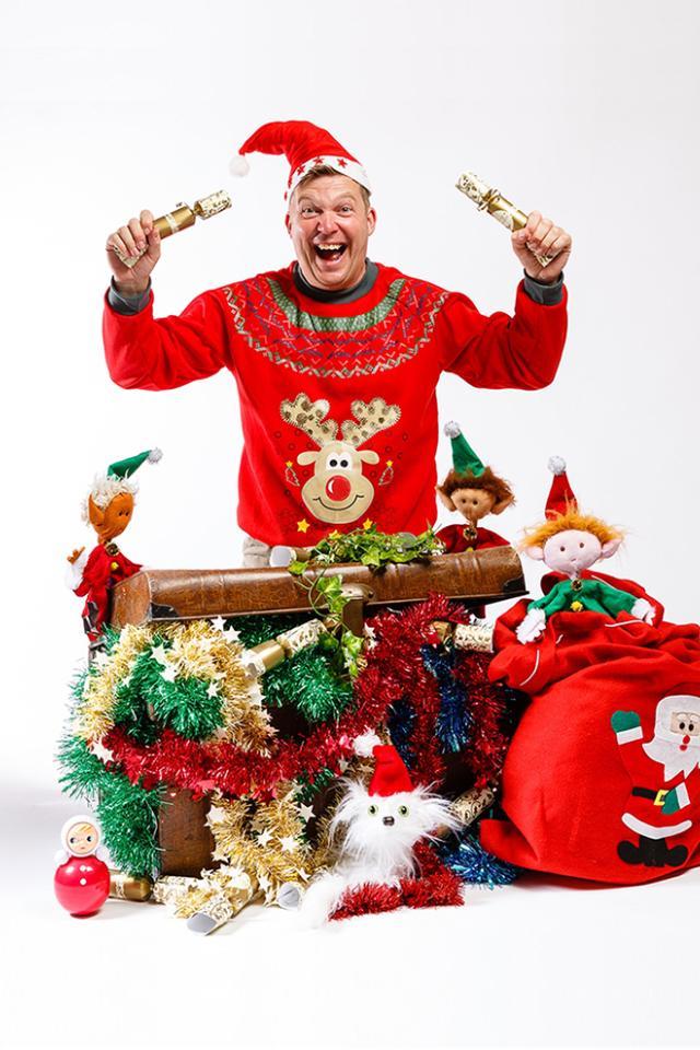 The Christmassy Christmas Show Of Christmassy Christmasness Minack the-christmassy-christmas-show-of-christmassy-christmasness-minack